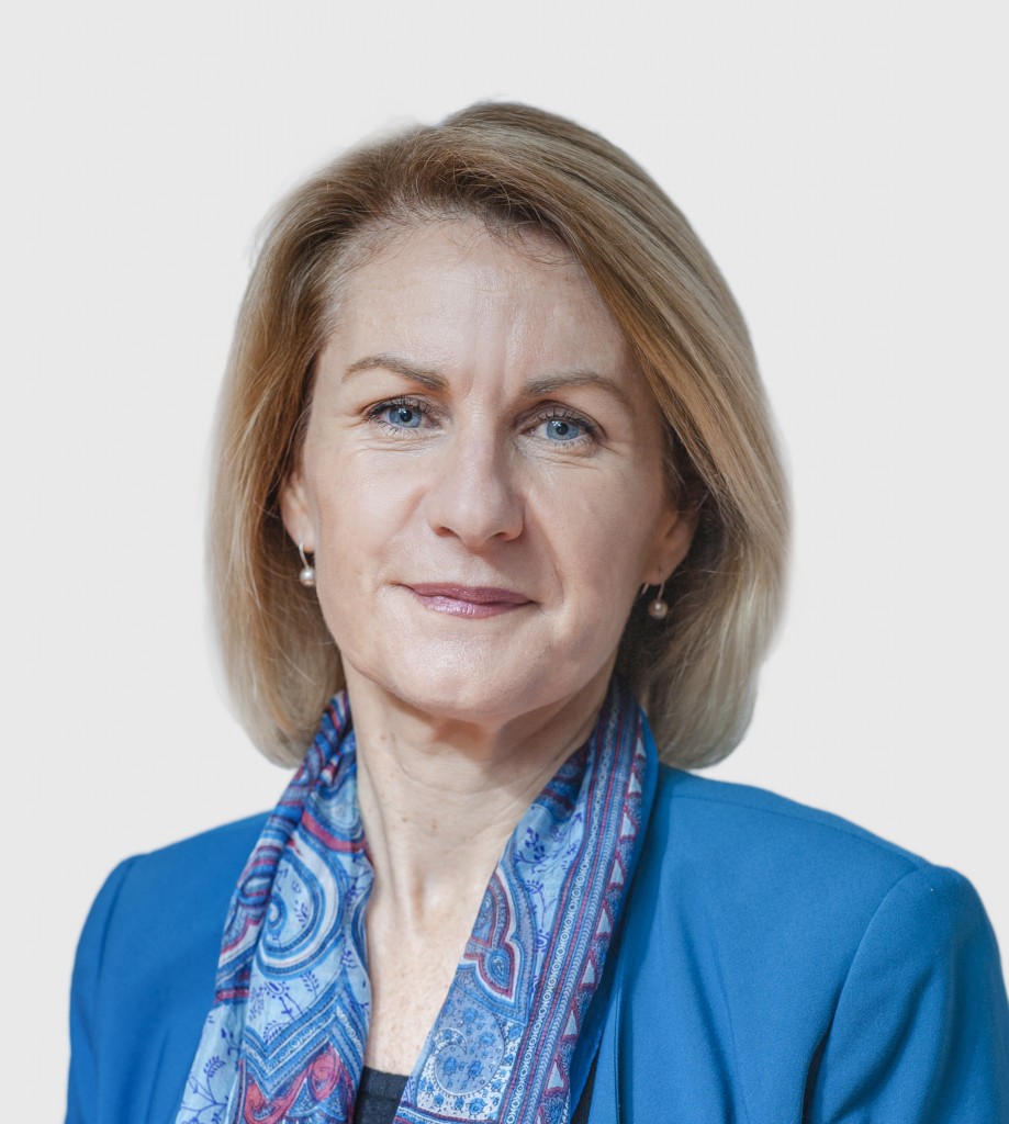 marcia-devlin-september-2016-blue-straight | Marcia Devlin AM PhD, GAICD